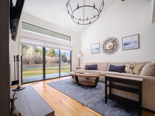 Rmr: Cinquefoil 1615 Condo In The Aspenswilsonwy - Jackson Hole, WY