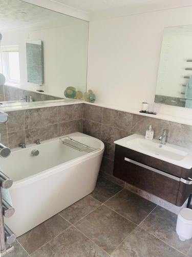 The B&b At Estuary Escapes - Kingsbridge