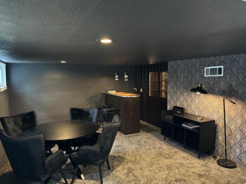 Clifton Landing - Wichita, KS