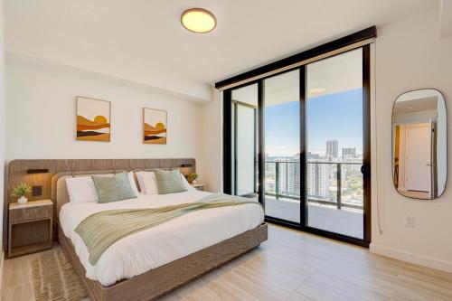 Apex Executive Apartments - Carlyle Avenue Fl - Miami Beach, FL
