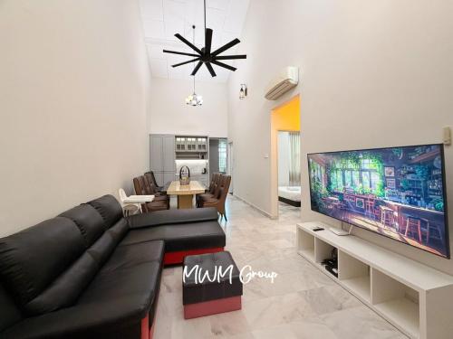 Taman Daya Cottage Family Cozy House 15 Min To Ikea Aeon - 