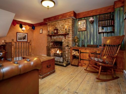 Fagin's Den - Broadstairs