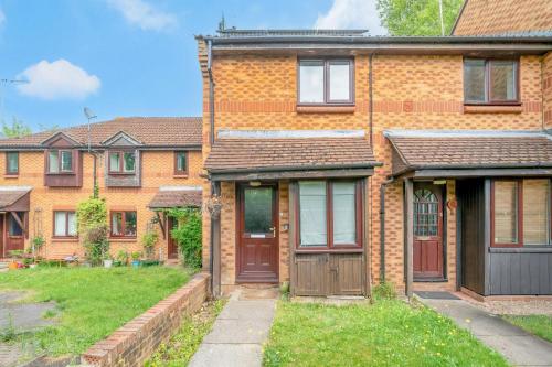 Quiet St. Albans Cottage With Free Parking - Pass The Keys - St Albans