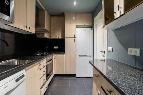 Modern Stylish 3 Bedroom Arco De Triunfo - Barcelone