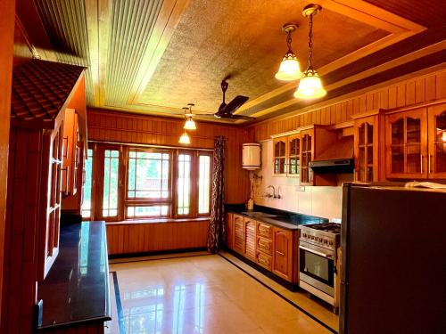 Zakiyas Homestay - Srinagar