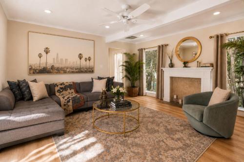 The Hollywood Hillside Getaway - Hollywood, CA