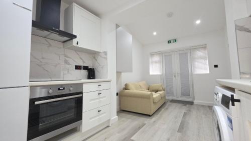 One Bedroom Flat Near Cbs Arena - Coventry