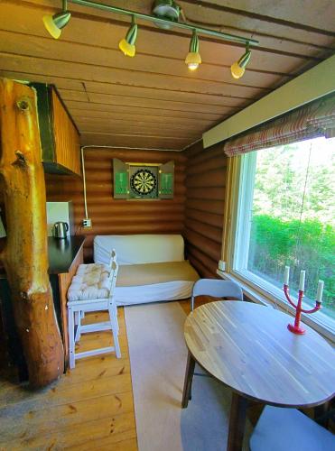 Cozy Creekside Cottage With Sauna, Near Oulu - Oulu