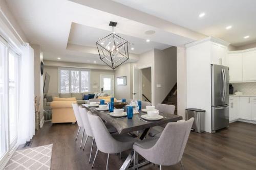3-bedroom Family Retreat Games Parking & Bbq Sleeps 8 - Crystal Beach