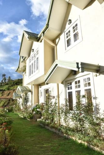 Moon View Bungalow - Nuwara Eliya