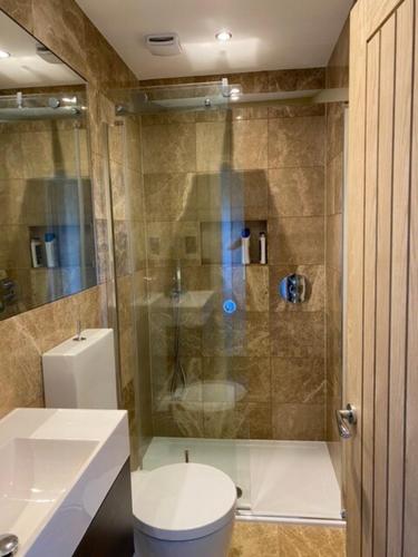 Luxury Small 1 Bed Apartment With Stunning Views - Knaresborough