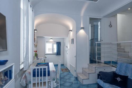 Scirocco - Amazing Apartment With Terrace In City Center - Costiera Amalfitana