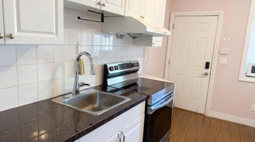 Cozy 1br Burnaby Retreat Near Metrotown - Burnaby