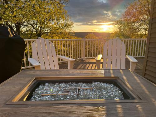 Cozy 3br Home - Hudson Valley Views Near Woodbury Commons - Hudson Highlands State Park, Cold Spring