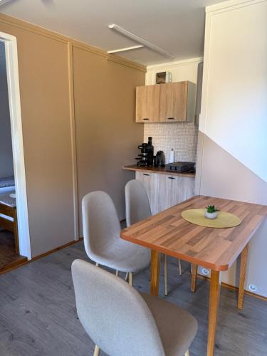 Estike Apartmanok - Poroszló