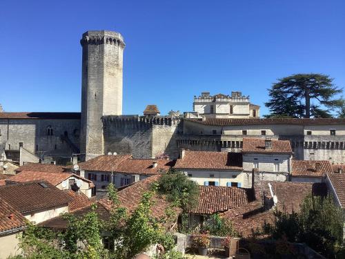 Chambre Avec Piscine Au Coeur De Bourdeilles - Brantôme en Périgord