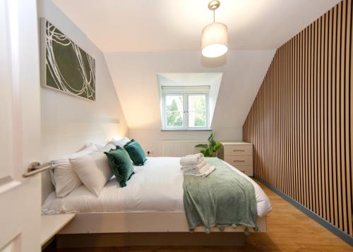 Modern Southampton Apartments With Free Parking - Southampton, UK