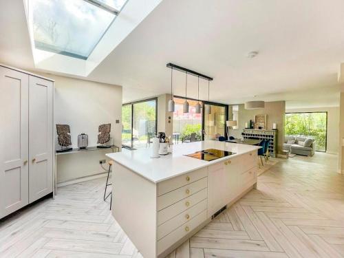 Own Room & En-suite In Wakefield In Stunning House - Wakefield