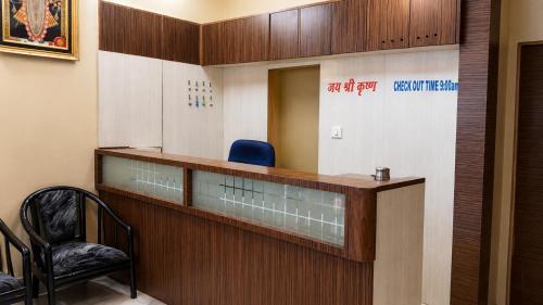 Hotel Sagar Palace By Nath Bliss Near Shrinathji Temple - Nathdwara