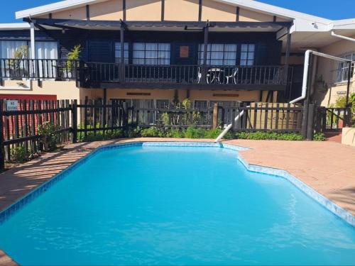 A1bay View Guest House Cottage & Apartment Sea Facing - Jeffreys Bay