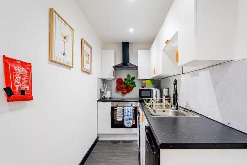 1 Bedroom Flat Close To City Center-sinclair Road - Aberdeen