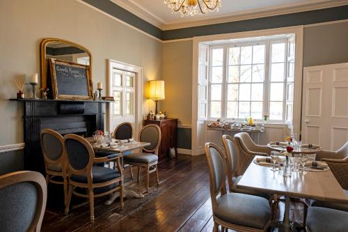 Corrib House Guest Accommodation - Galway