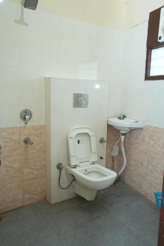 Hotel Hari Sarovar - Kurukshetra