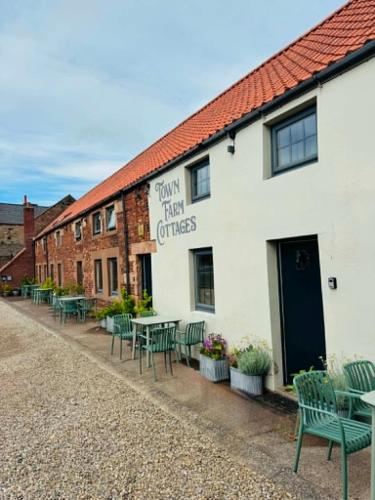 Town Farm Cottages Beadnell By Coast & Country Stays - Beadnell