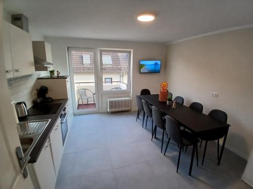 City Hub Room 25 - Mit Balkon - Karlsruhe