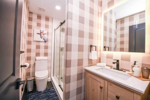 2 Bedroom 20 Min From Downtown 4 Beds - Riverdale, GA