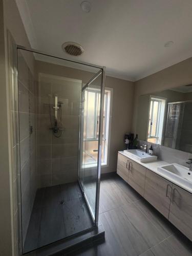 Park Views Guest Room - Kilmore