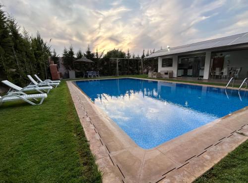 Villa Familiale Avec Piscine Privee A Agadir Golfe - Agadir