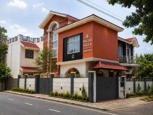 Ngr Luxury Spacious Villa In City Chikkamagluru - Chikkamagaluru