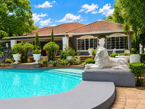 Buona Notte Suites In Linden - Johannesburg