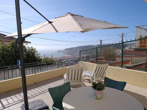 The Best View Over Nazare! Mar A Pedra Apartment - Nazaré