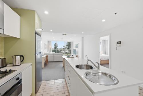 Belle Escapes - Marina Vista - Adelaide