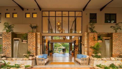 Waterfalls Lodge - Victoria Falls