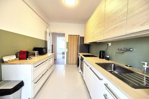 Rock In Share - Strozzi Suites - Brand-new Luxury 4-bedroom Apartment With - Thionville