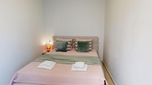 Lobster Room - Coral - 2 - Albufeira