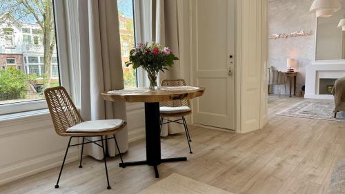Stylish Apartment With A Sunny Balcony Near The Sea - Scheveningen