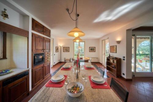 Breezeway Home 2 - Lierna