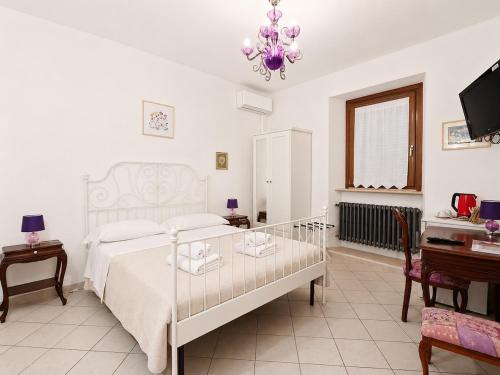 B&b La Viola - A Due Passi Dal Mare, Centro Storico E Stazione - Senigallia