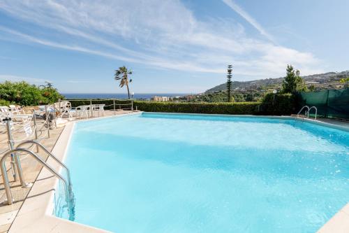 Guesthost - Sanremo Nest With Sea View Terrace - Sanremo