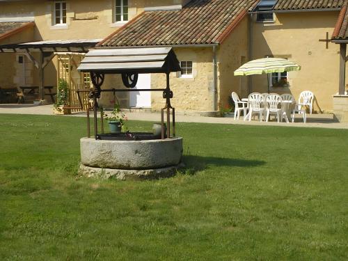 Gite Les Hirondelles - Lusignan