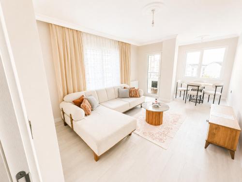 15 Minutes To The Airport Luxury Apartment - Aéroport International d'Istanbul (IST)