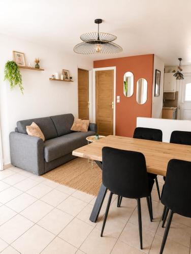 La Petite Maison Secrete - Abbeville