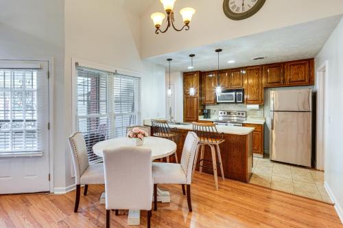 Quiet Jackson Condo: Near Hospitals & Colleges - Jackson, MS