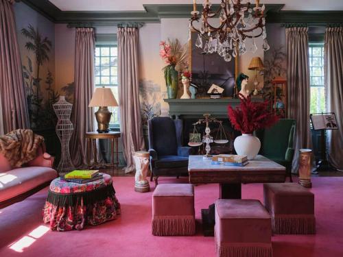 Kennington's Mansion - Jackson, MS