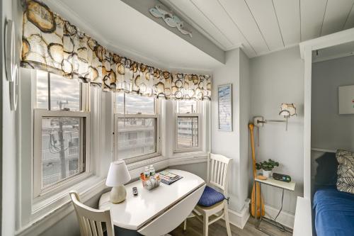 Prime Walkable Location! 2-unit Ocean City Getaway - Sea Isle City, NJ