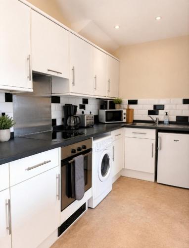 Cozy 1br Apartment With Parking - Shepton Mallet